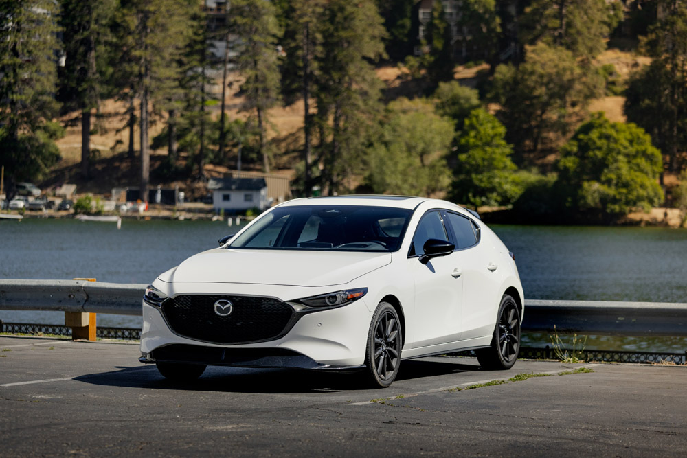 2025 Mazda3 AWD Turbo: A Hot Hatch in Disguise? - Rev Reflection